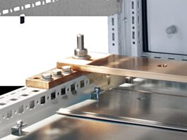 SV9661.240 Rittal PE/PEN combination angle E-Cu WH: 40x10mm L: 135mm